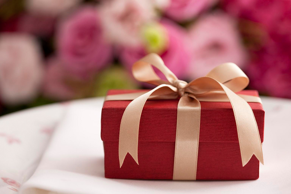 Gifts For Relatives In Marriage To Thank Them For Being A Part Of gifts-for-relatives-in-marriage-to-thank-them-for-being-a-part-of